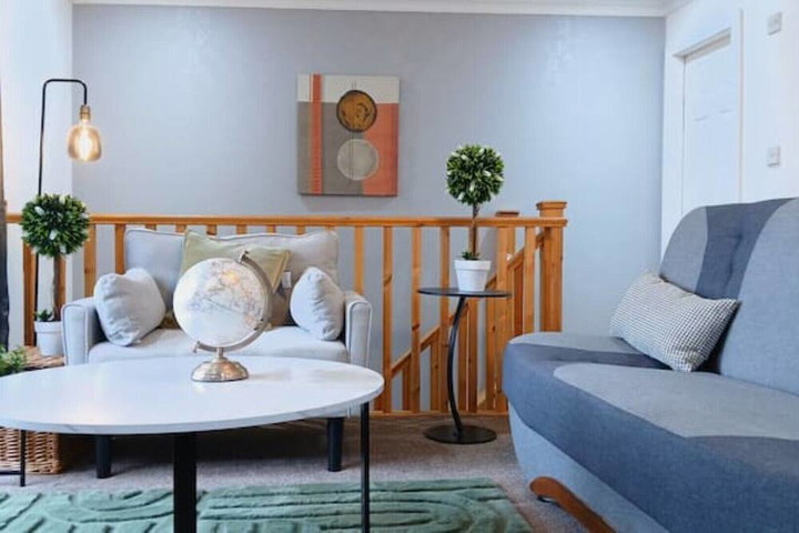 Modern Accommodation Perfect For Couples, Families, Professionals, & Solo Guests - Bradford, United Kingdom