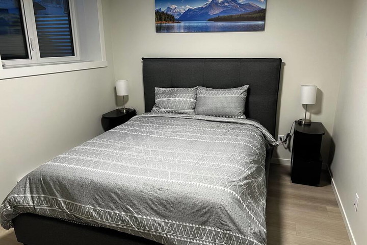 The Oasis -Enchanting 1 Bedroom Suite Apartment In Calgary, Close To The Airport - Calgary