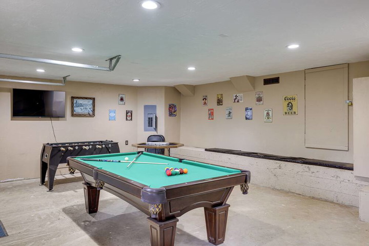 Mi-wuk Village Vacation Rental W/ Multi-level Deck - California