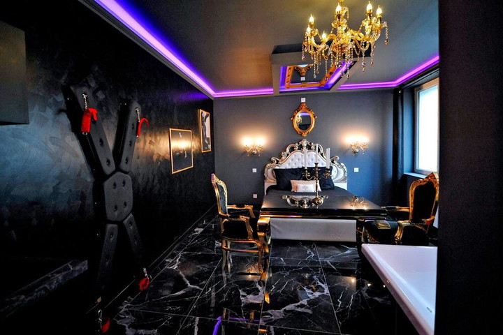 La Suite Majestueuse/spa Xxl Privatif/croix De St André/ambiance Lumineuse/ Luxe - Bourgoin-Jallieu