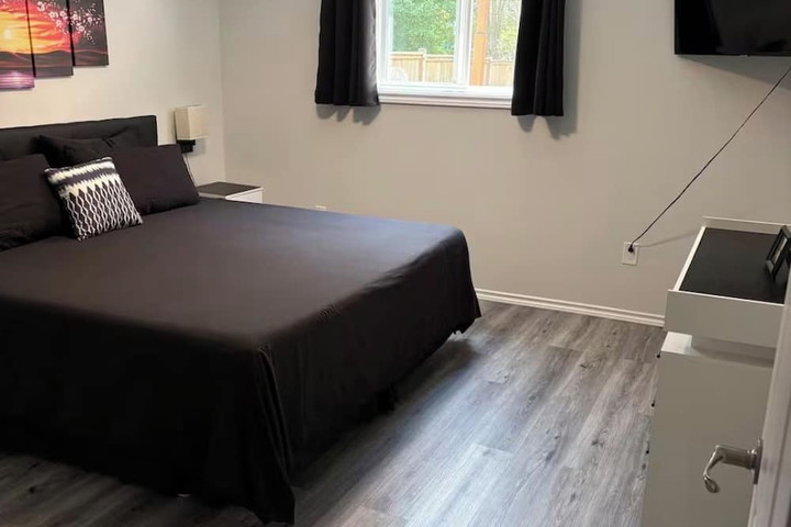 Terrific Apartment With Ac In Friendly Fort Erie Neighborhood - Crystal Beach