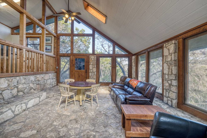 Unique Home On Catclaw Mountain With A Pool And Pet Friendly - Concan, TX