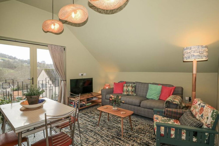 Golden Valley View, Stroud - Stroud