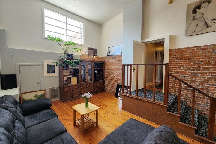 Historic Renovated Loft In Downtown Albany, Or. - Albany, OR