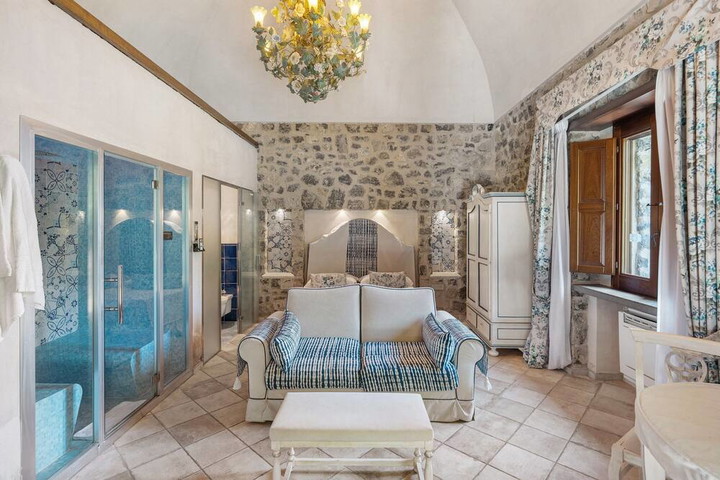 Holiday Home 'Romantico Casale Di Lusso Con Spa' With Sea View, Wi-fi And Air Conditioning - Praiano