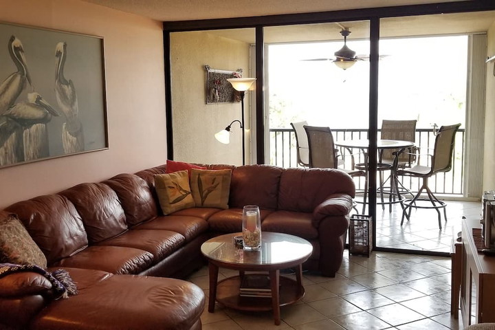 Stunning Views W/ Private Boat Slip. Newly Refreshed. Clean! - Key Largo, FL