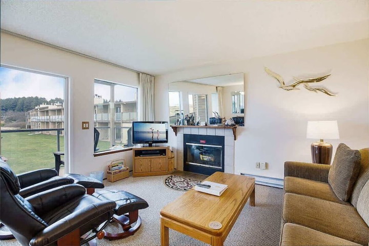 Hi-tide Resort, Queen Bed, Dogs Ok, Unit 7 - Moclips, WA