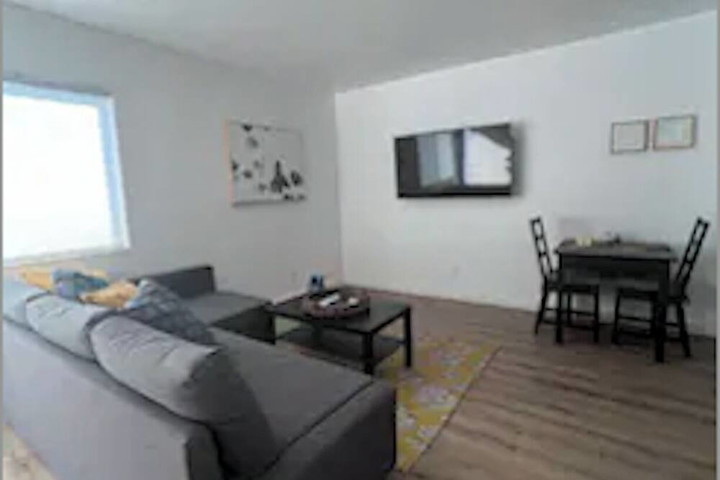 Modern, Stylish & Cozy 1br Stay In Encino - Los Angeles