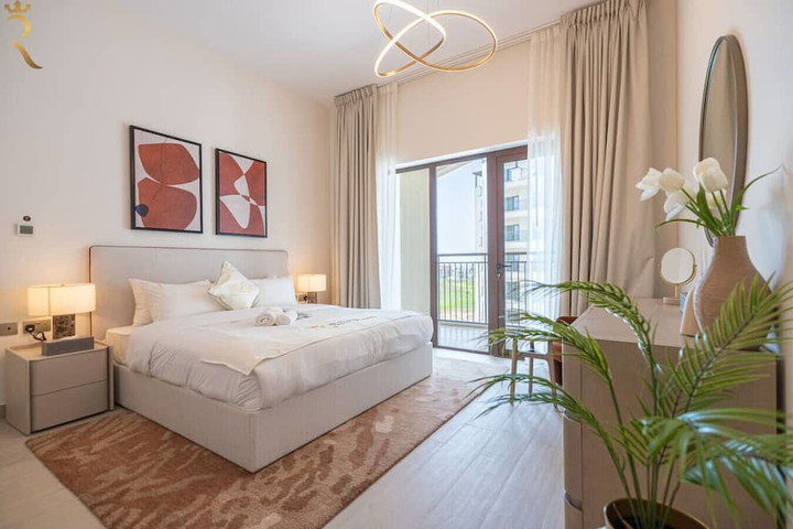 Stylish 2br W/ Balcony | Yas Golf Collection - Abu Dhabi