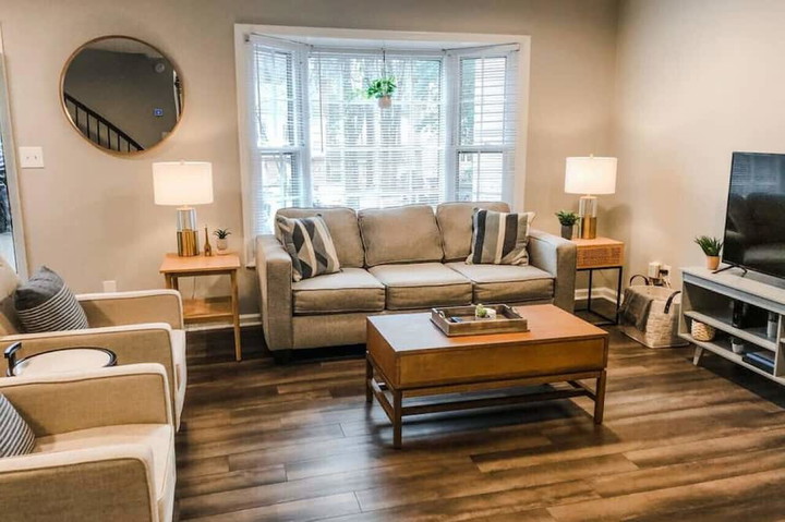 Cozy Cary Townhome Nc - Cary, NC