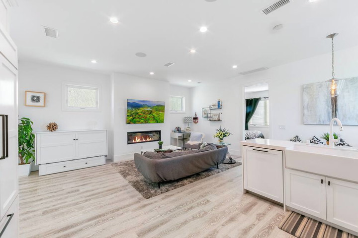 Cozy 2br Retreat On Balboa Peninsula, Private Hot Tub And Firepit! - Newport Beach, CA