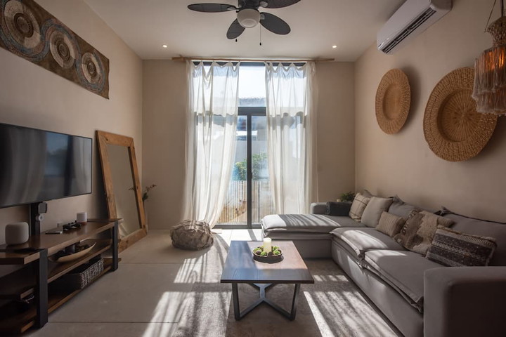 Stunning 3 Bedroom Condo Near Beach&downtown Tulum - Tulum
