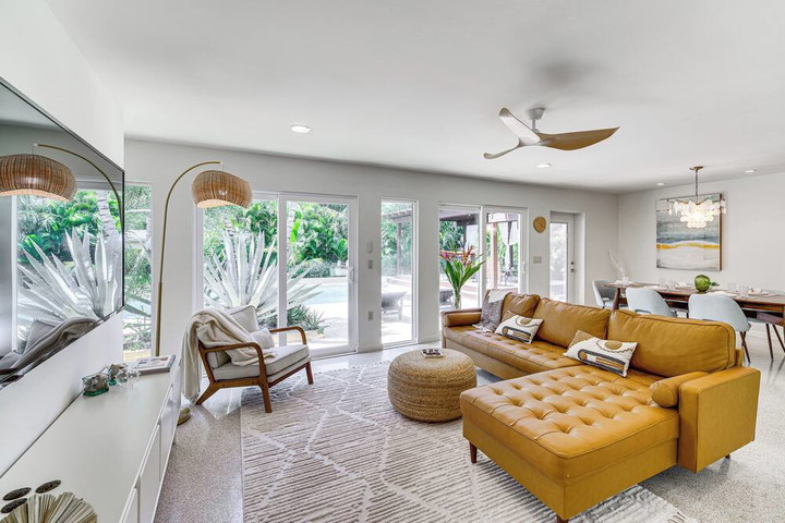 Private Oasis W/ Pool: Walk To Melbourne Beach! - Melbourne Beach, FL