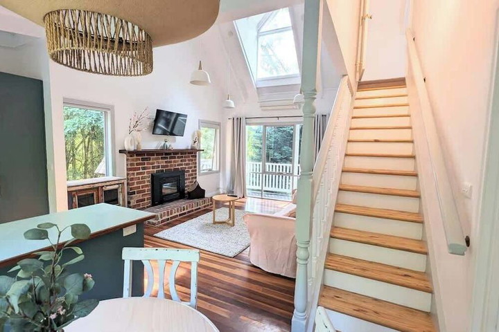 Kalorama Cottage | Spa Bath, Fireplace, Dandenongs - Melbourne