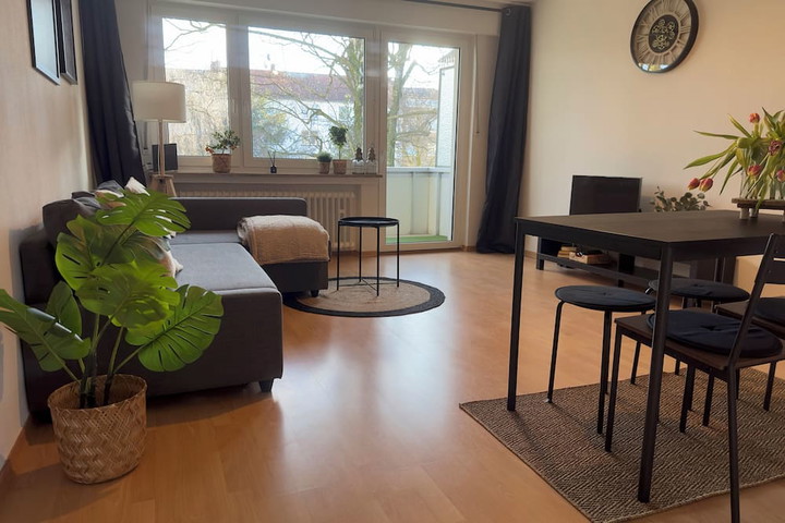 Welcome To Zitouna Home: Your Fully Equipped Home Away From Home - Mönchengladbach