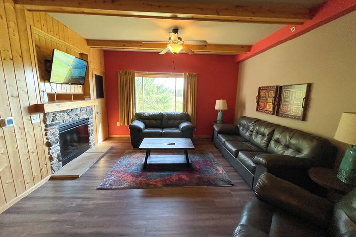 Two Bedroom Condo @ Spring Brook Resort - Wisconsin Dells, WI