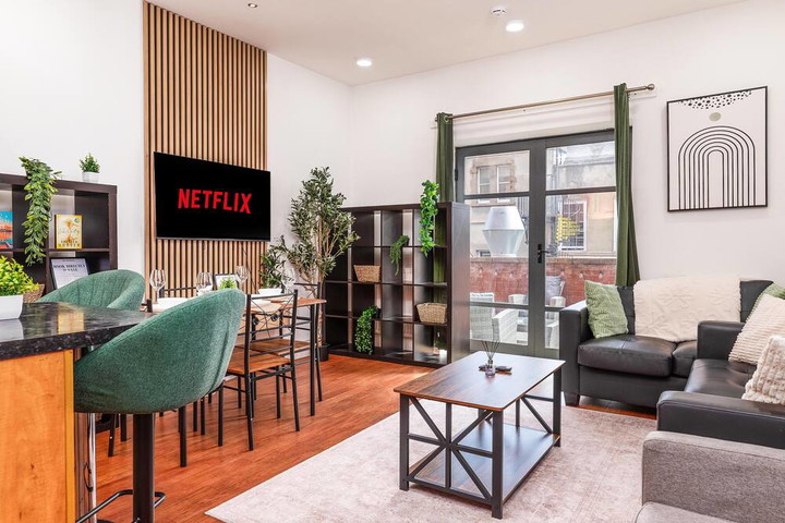 Nottingham City Centre 2-bed | Private Terrace | Sleeps 5 I Stylish - Nottingham