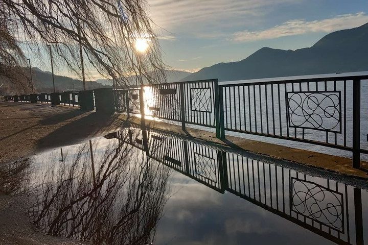 Mari's Home: An Elegant Apartment On Lake Maggiore - Luino