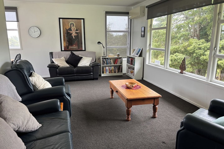 Peaceful Christian Retreat Cottage - Kaikohe