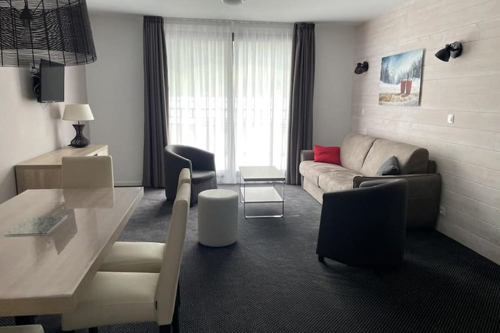 150m From Ski Slopes, 5th Floor, View Mountain, Swimming Pool, Terrace, Tv, Ski Locker, 44m² - Gourette