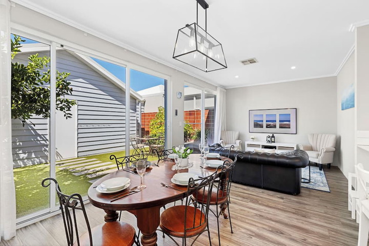 North Coogee Ocean View 3 Bedroom 2 Bath Townhouse Perfect For Your Family & Friends Getaway. - Fremantle