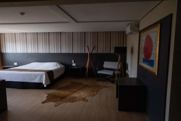 Pet-friendly Pelotas Stay W/ Pool Access | 0.3 Mi To Praça Coronel Pedro Osório - Pelotas