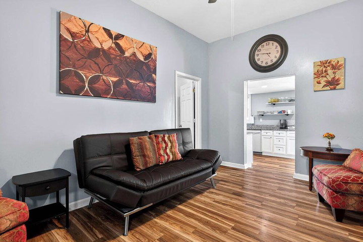 Relaxing & Spacious Home Near Shelby Park District - Kentucky