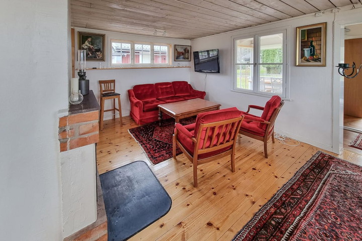 Vackert Hem I Källby Med Kök - Lidköping
