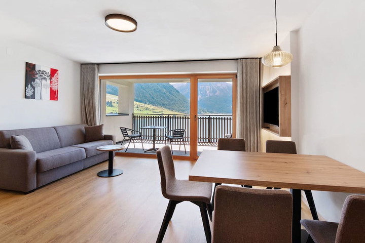 Residence Froy Apartment 1 Lake View, Whirlpool & Breakfast Included - Nauders