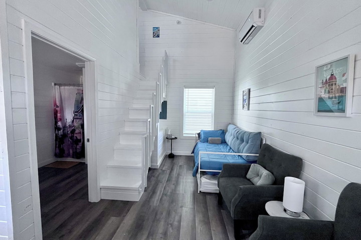 The Little Château | Woodland Escape - Cape Girardeau, MO
