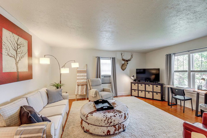 Walkable Family Home In The Heart Of Kalispell - Kalispell, MT