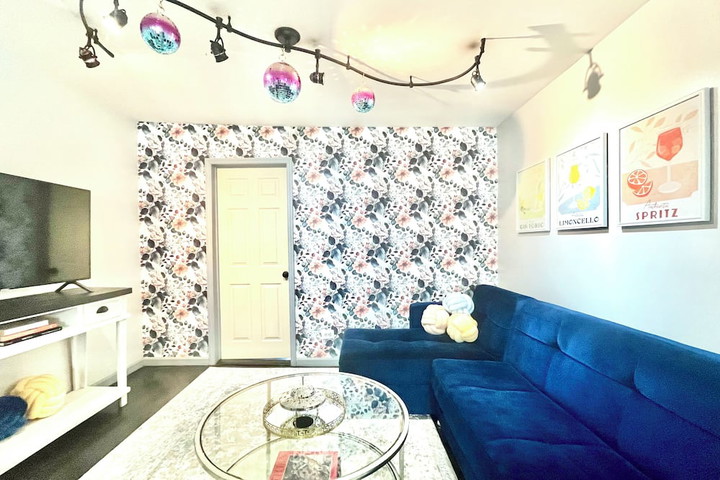 Disco House - Comfortable Beds - Steps To Highline - Crown Heights, NY