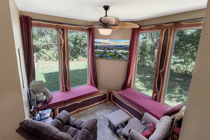 Free Ruby Falls Ticket & More-hot Tub-handcrafted Cabin With Tower-lookout Mountain-romantic Getaway - Lookout Mountain, TN