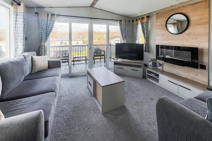 2 Bedroom Accommodation In Penzance - Cornwall