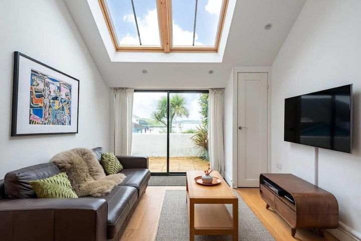 Un Piso Amplio Y Luminoso En El Centro De Falmouth Con Impresionantes Vistas Sobre El Estuario. - Falmouth
