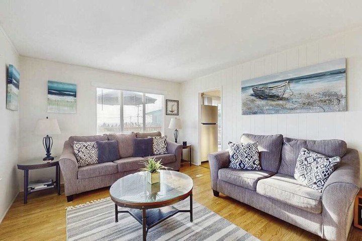 Bodega Bay 2br Ocean-view Cottage With Hot Tub  Dog Friendly - Bodega Bay, CA