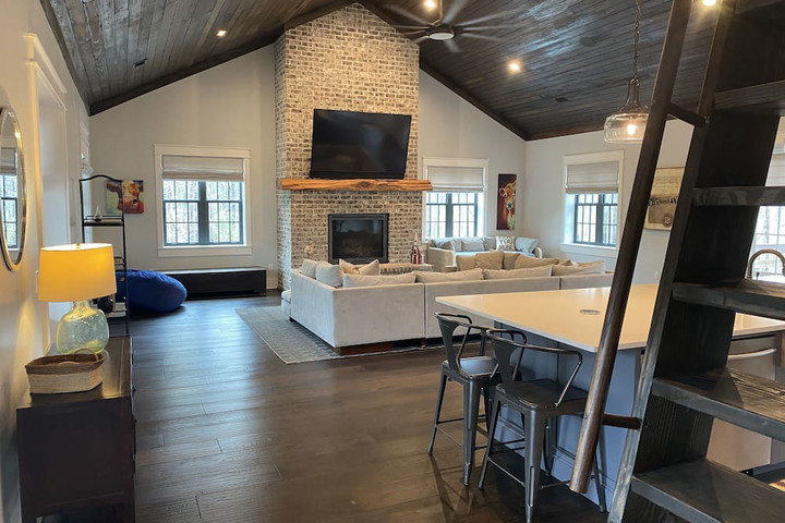 Carriage House On 120 Acres On Blackwater Bay With Private Pool - Milton, FL