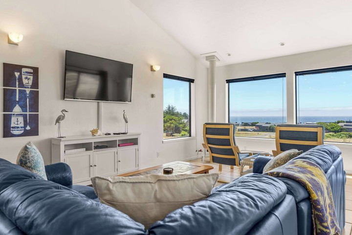 Sea Ranch 3br Home With Ocean Views, Private Hot Tub & Fireplace - Gualala, CA