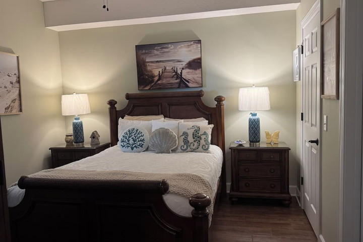 Cozy Beach Front , Great Location Unit 601 - Panama City Beach, FL