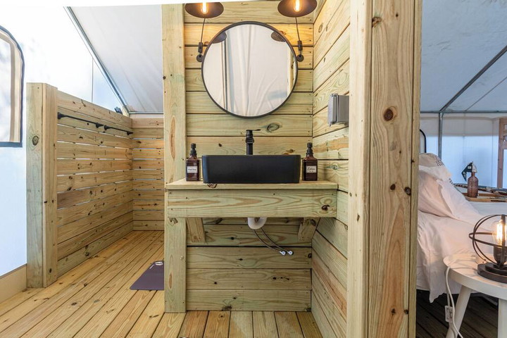 Site #05 Double Safari Tent With Ensuite Bath - Orange Beach, AL