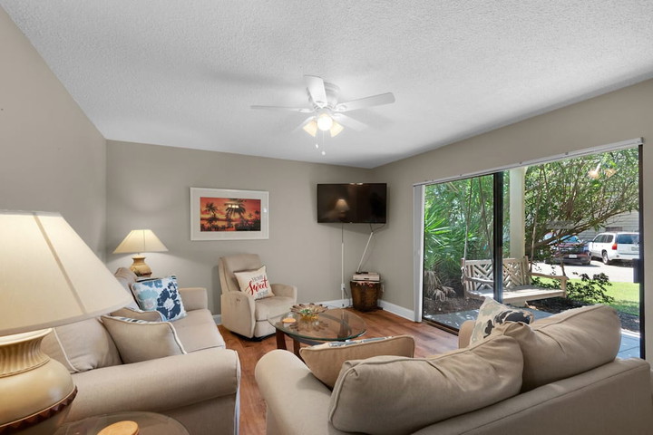 Edith's Bungalow In Beautiful Seascape! - Great Vacation Value And Location! - Miramar Beach, FL