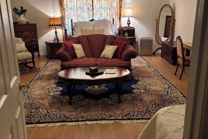 Southern Comfort Home With Pool. Large 5 Bedroom Home In West Hattiesburg. - Hattiesburg, MS