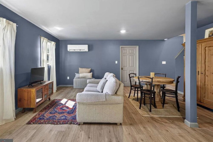 Quaint Mini Cottage In Shepherdstown - Walking Distance - Shepherdstown, WV