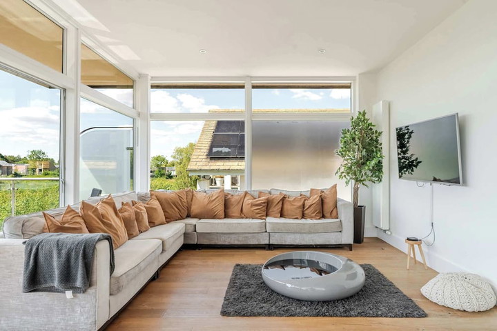 Lakeside Villa W/ Pool & Tennis In Cotswolds - Cotswolds