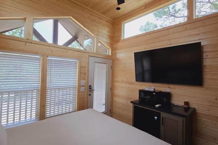 Tiny Home King Room #13c - Page, AZ
