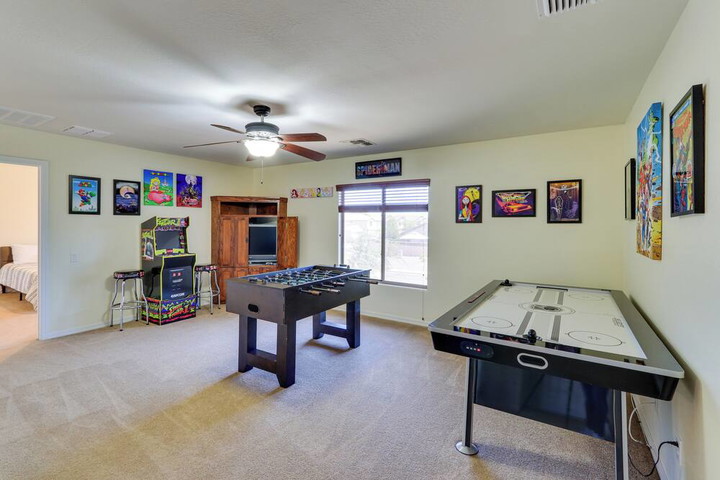 Cheerful Maricopa Gem W/ Home Theater & Game Room! - Maricopa, AZ