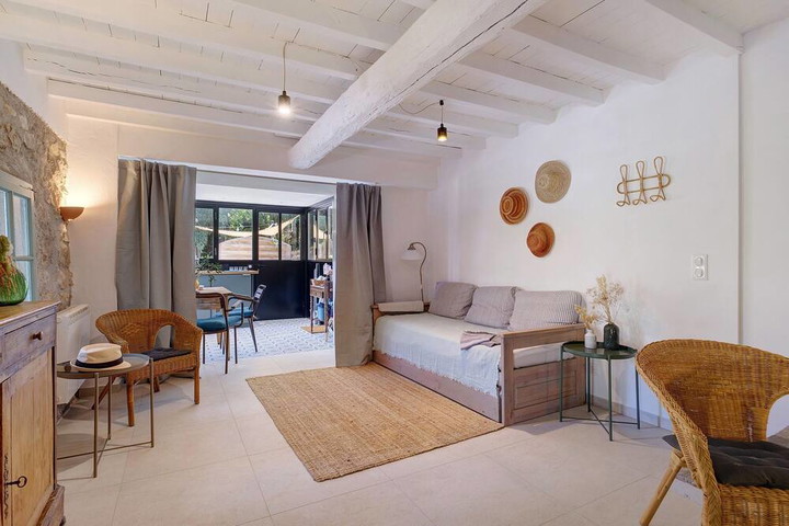 Maison De Vacances « La Bergerie Dans Les Oliviers » Avec Vue Montagne, Piscine Partagée Et Wi-fi - Tourrettes-sur-Loup
