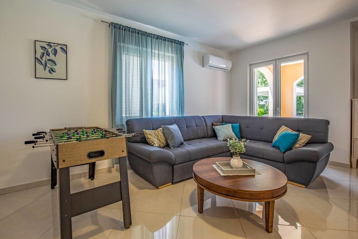 Vila Lotus 13c With Private Pool And Jacuzzi. - Pula