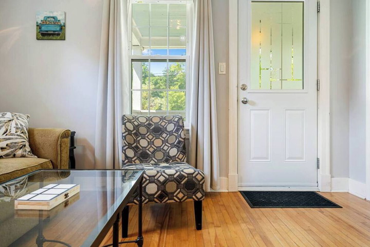 Charming 2br Bungalow In The Heart Of Antigonish - Antigonish