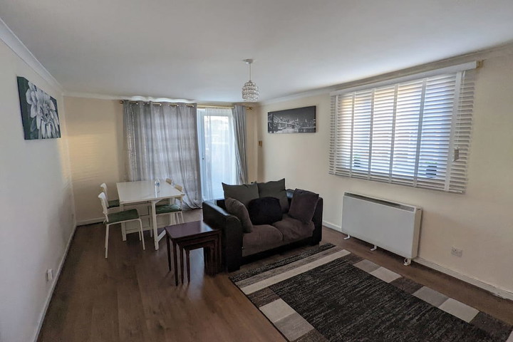 A&a Apartment Basildon With Free Parking - Basildon